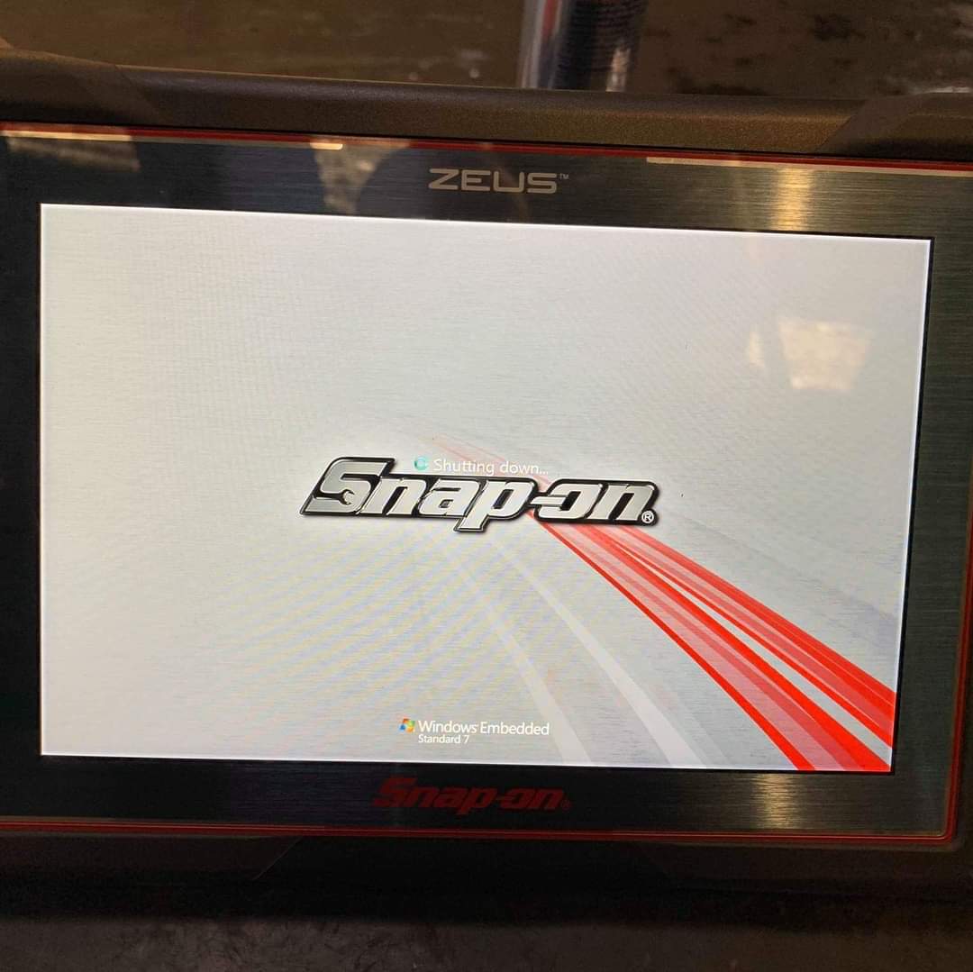 ZEUS™ Intelligent Diagnostics and Information System | Snap Tools Shop